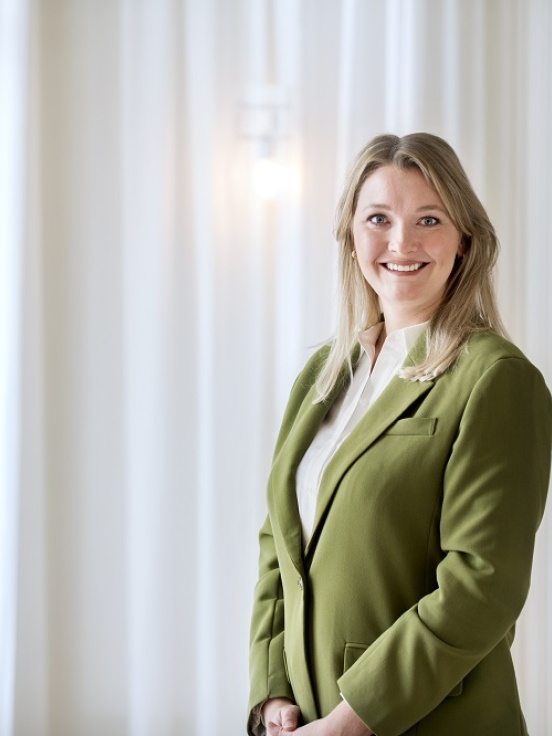All researchers are passionate experts and academics. - Hotelschool ...