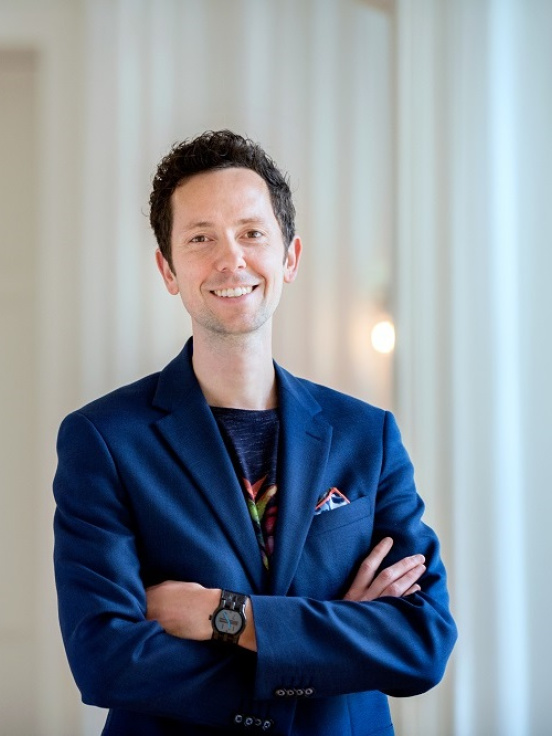 All researchers are passionate experts and academics. - Hotelschool ...